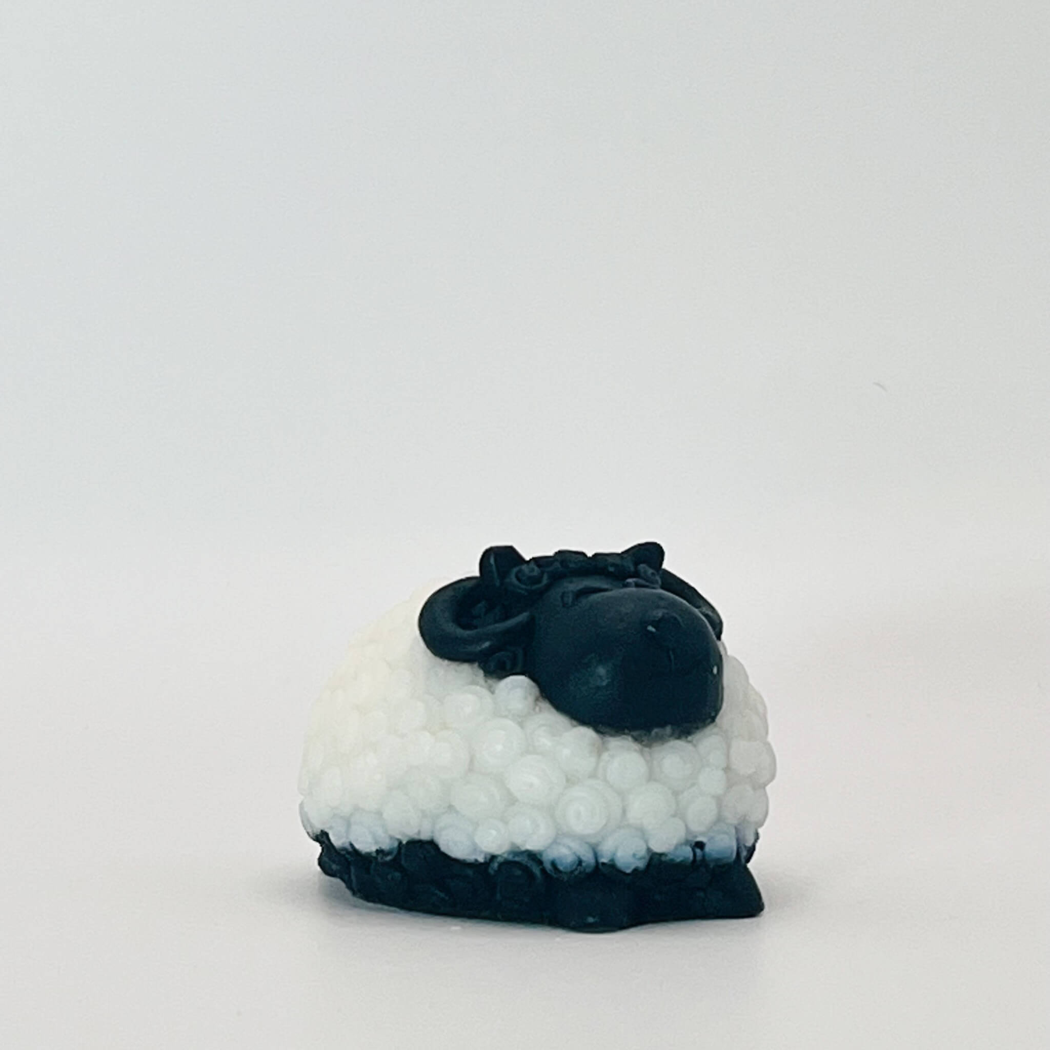 Molly Baa Baa Sheep Soap | Bath Bubble & Beyond – bathbubbleandbeyond